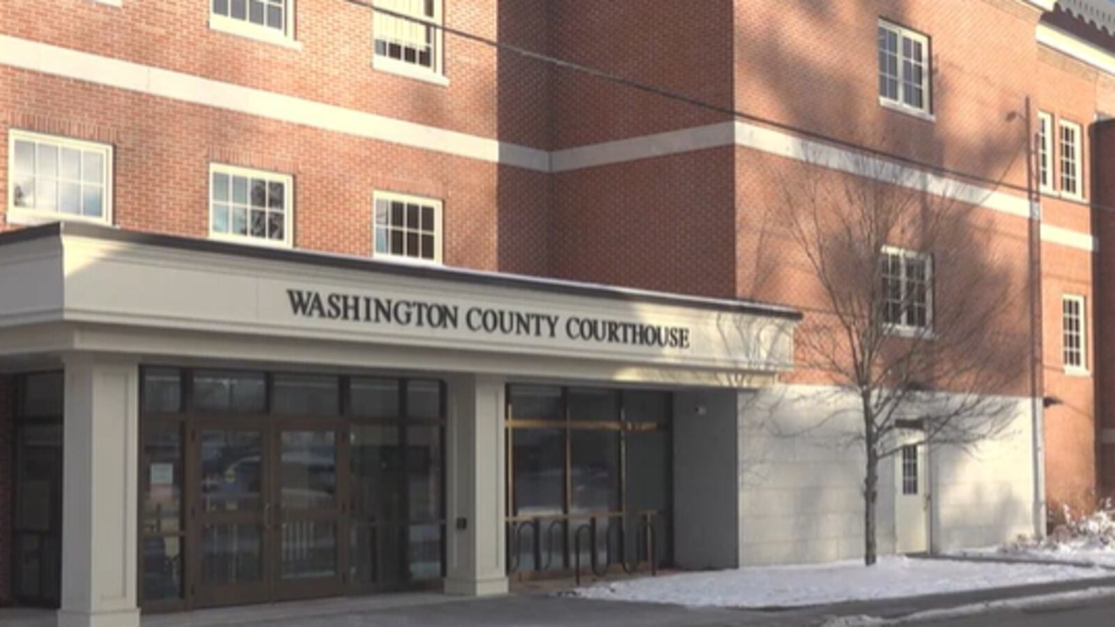 Jury In 2nd Day Of Deliberations In Trial For 2 Accused Of Killing